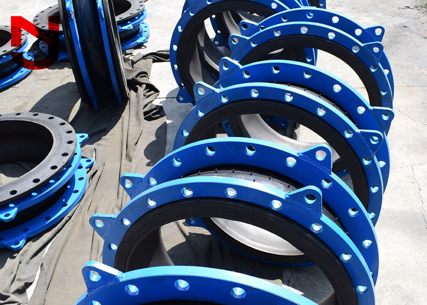 Synthetic Single Sphere Rubber Expansion Joint Compensators Metal ...